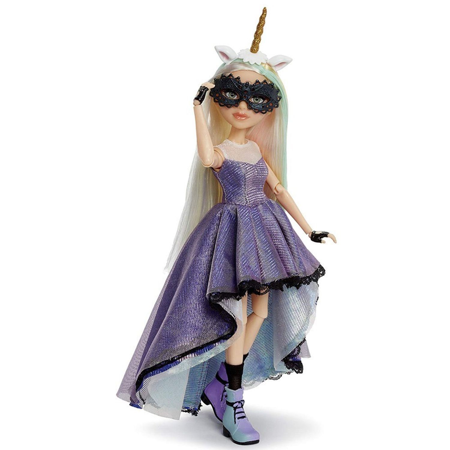 Project MC2 - Papusa McKeyla Project Mc2 si proiect tatuajele cu lipici ...